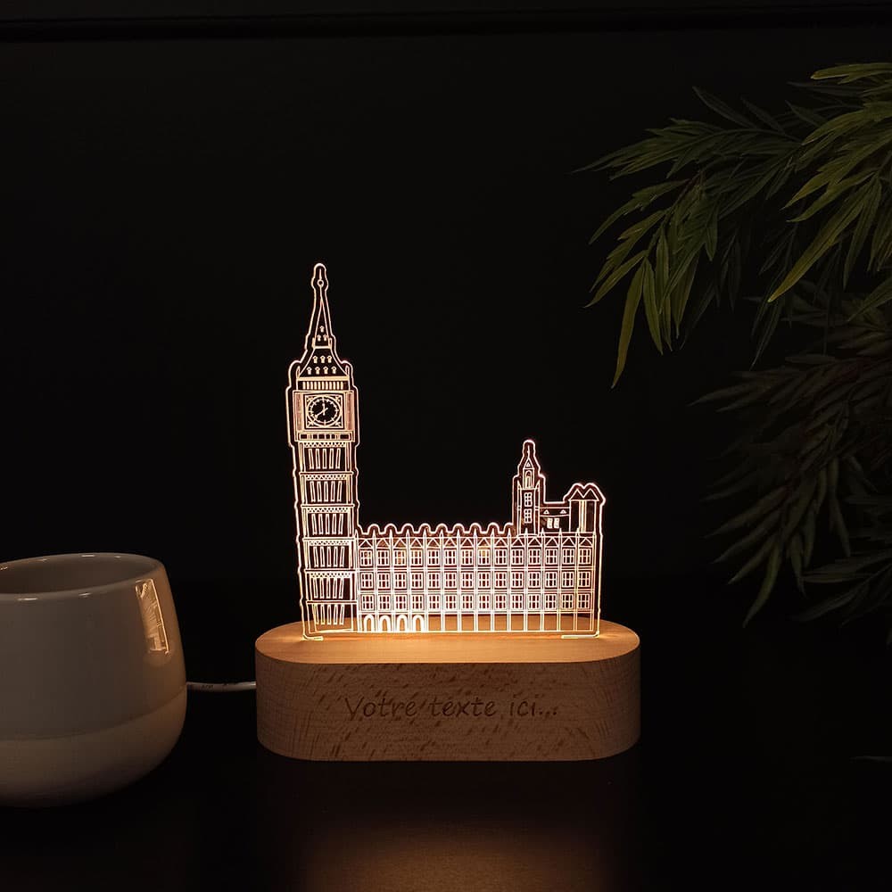 Big Ben London lamp and its customisable wooden base to be engraved